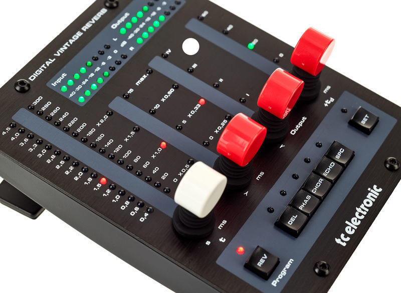 TC Electronic DVR250-DT Digital Vintage Reverb плагин + аппаратный ...